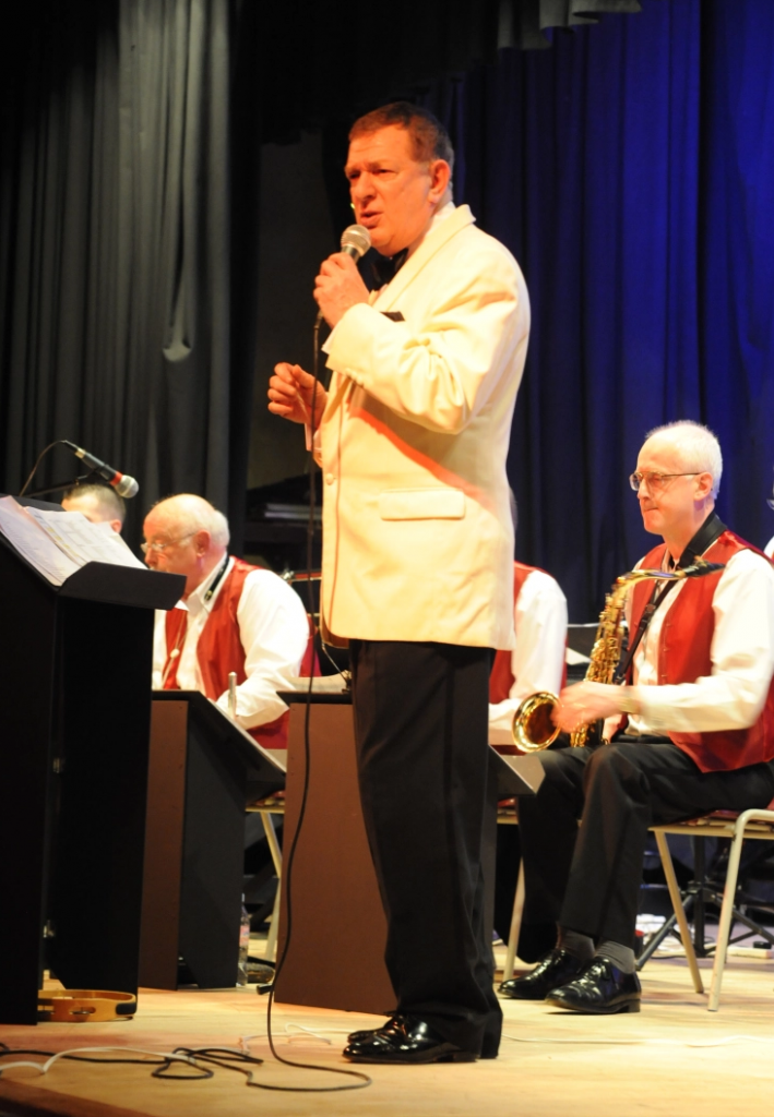 Frank Sinatra Tribute Rat Pack Live Singer Unique Story Show - Robert ...